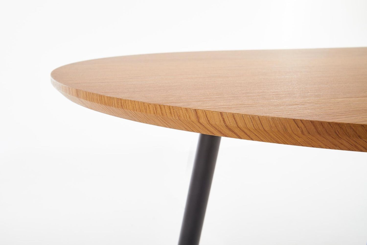 ANGEL - utdragbart matbord i ek och svart